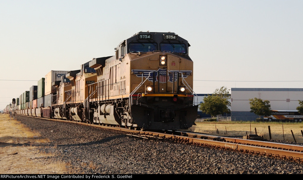 Rapidly Moving Z Train